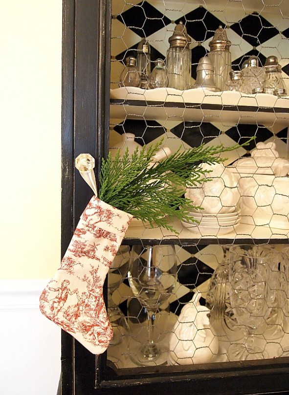 The Last Little Bits of Christmas Decor - A Cultivated Nest